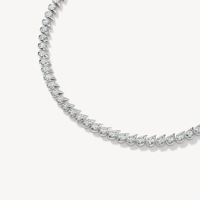 LU Droplet Uniform Necklace | Hearts On Fire